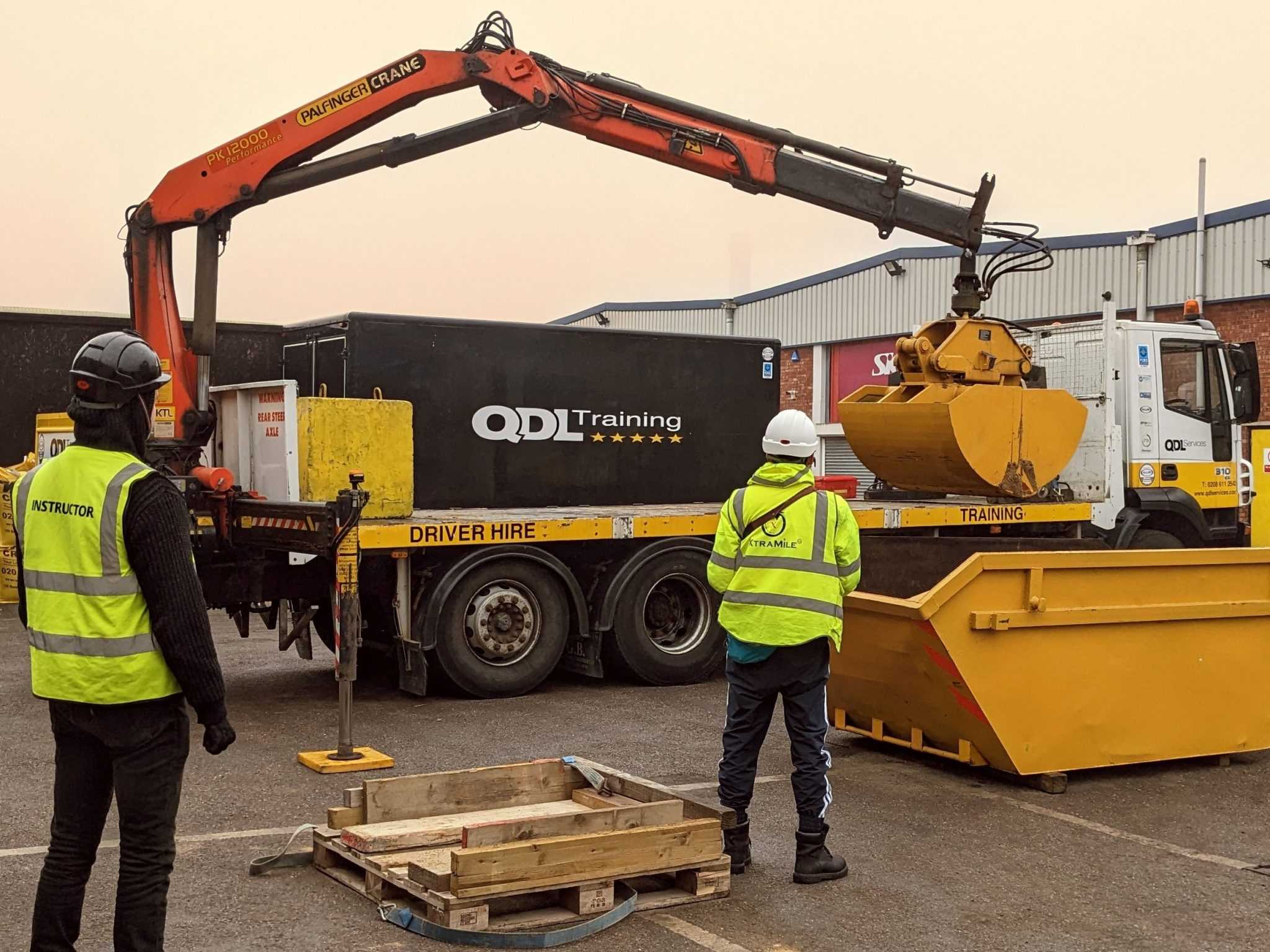 QDL Training Courses - ALLMI Lorry Loader, Driver CPC, and more